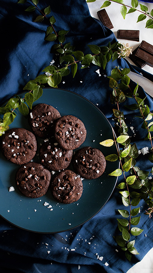 Chocolate & Salt Cookies